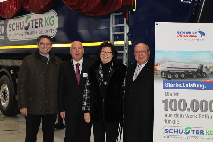 100.000 semirremolques fabricados por Schmitz Cargobull en la planta de ...