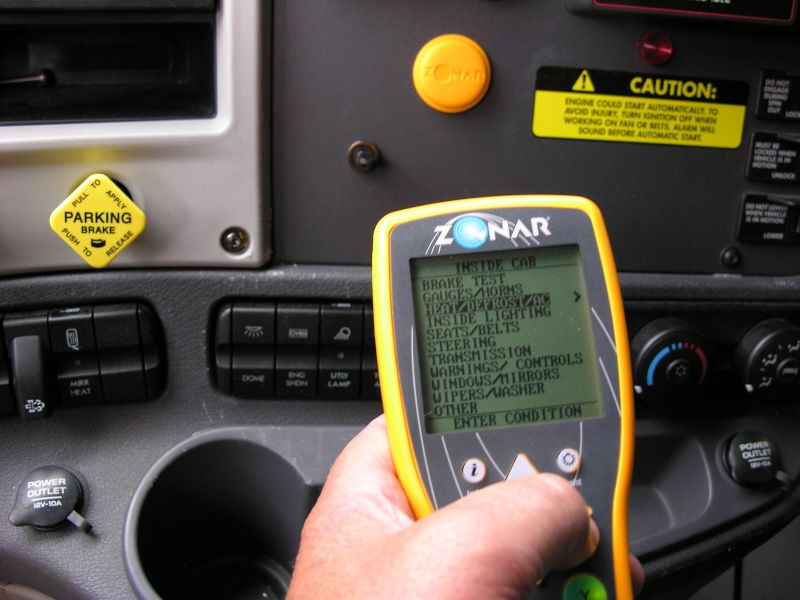 Daimler intensifica sus actividades en el área de conectividad para el ...